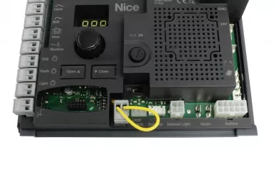 Nice BCU1 Centrala BlueBUS nowej generacji do M/LBAR R10
